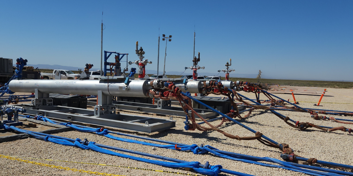 Sand Control for Oil and Gas Wells with Horizontal Desanders